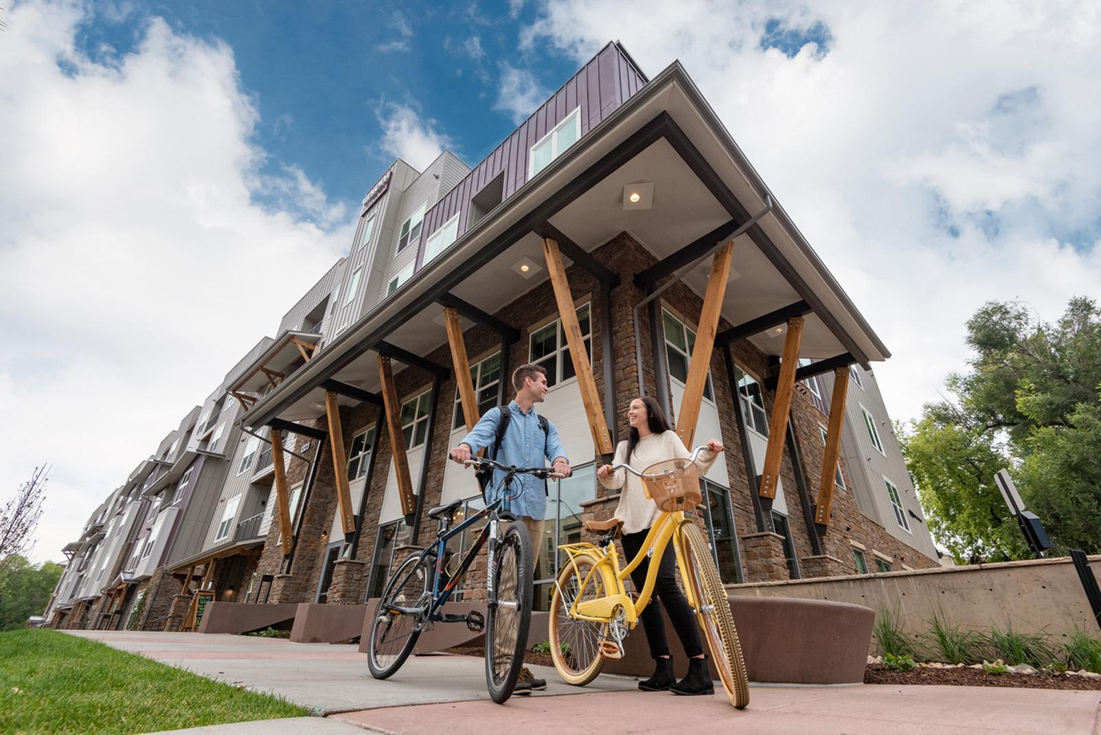 View Photos & Take A Virtual Tour | Union on Plum