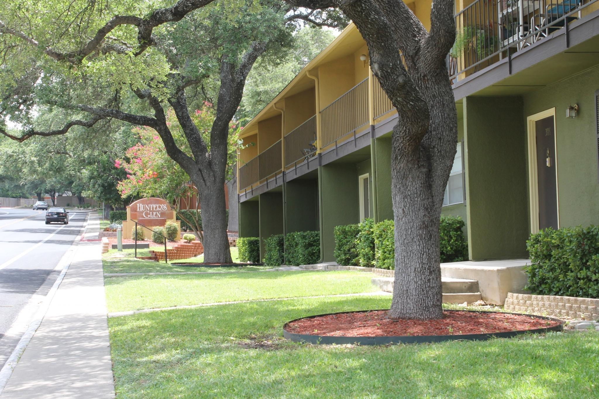 Our Photo Gallery Hunters Glen Apartments
