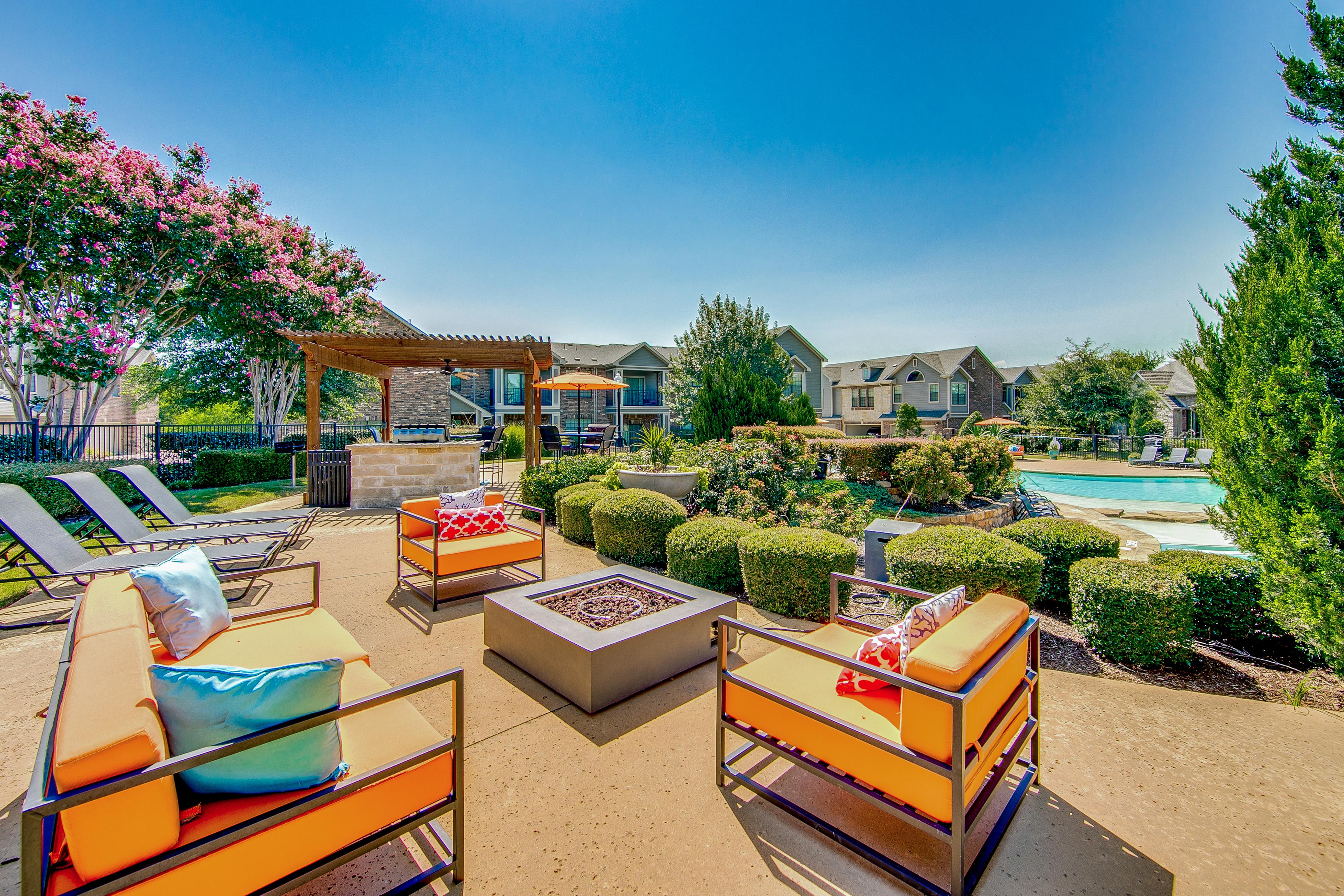 Apartments in Fort Worth, TX | Enclave on Golden Triangle