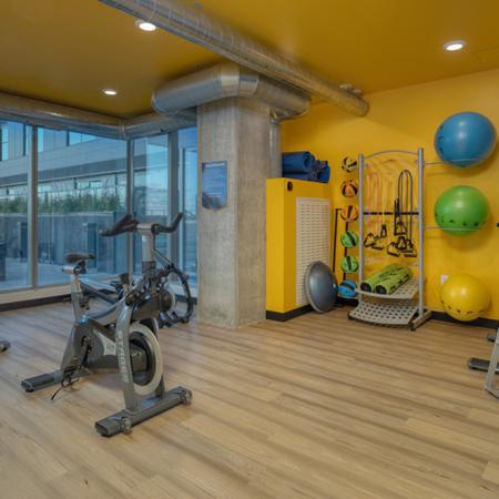 View Photos & Take A Virtual Tour | Hub Minneapolis