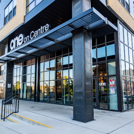 View Photos & Take A Virtual Tour | One On Centre