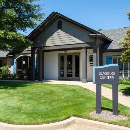 Columbus GA Apartment Rentals | The Lakes Apartments