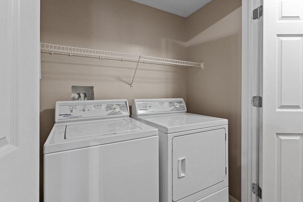 View Photos & Take A Virtual Tour | Marble Cliff Commons