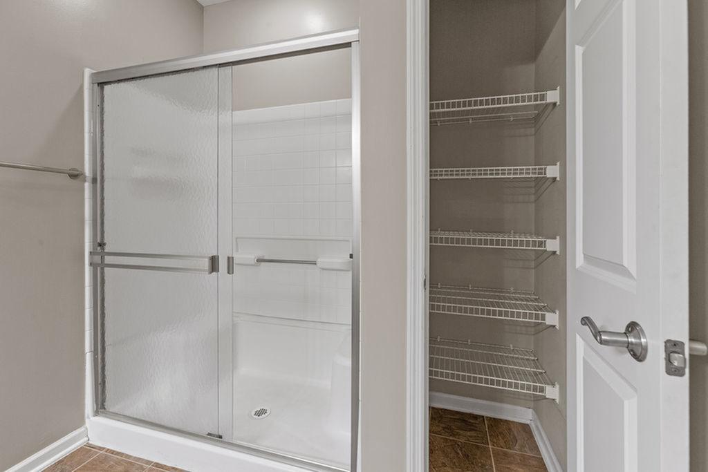 View Photos & Take A Virtual Tour | Marble Cliff Commons