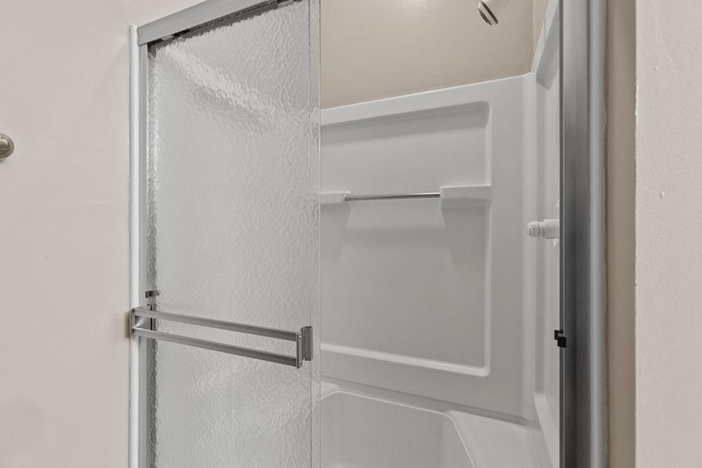 View Photos & Take A Virtual Tour | Marble Cliff Commons