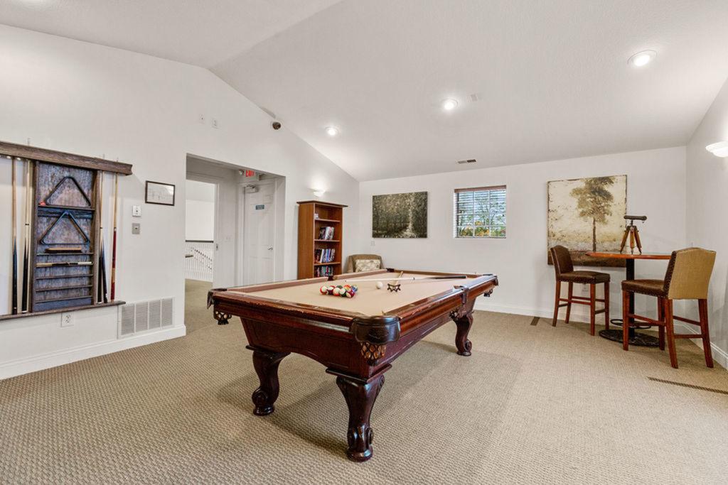 View Photos & Take A Virtual Tour | Marble Cliff Commons