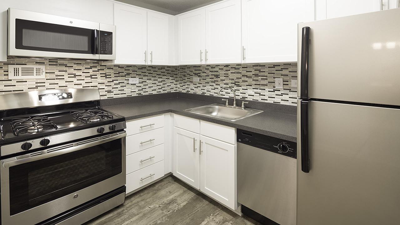 View Photos & Take A Virtual Tour | Alister Arlington Ridge