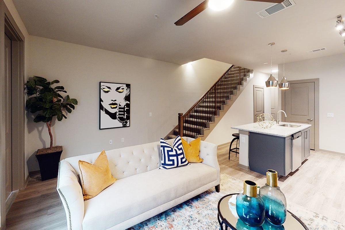 Photos | UTD Off Campus Housing | Northside Apartments