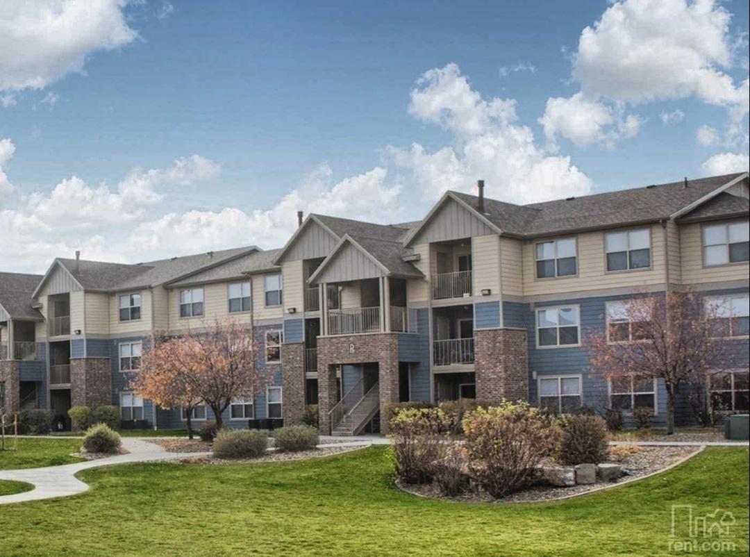 View Photos & Take A Virtual Tour | Hunter's Pointe